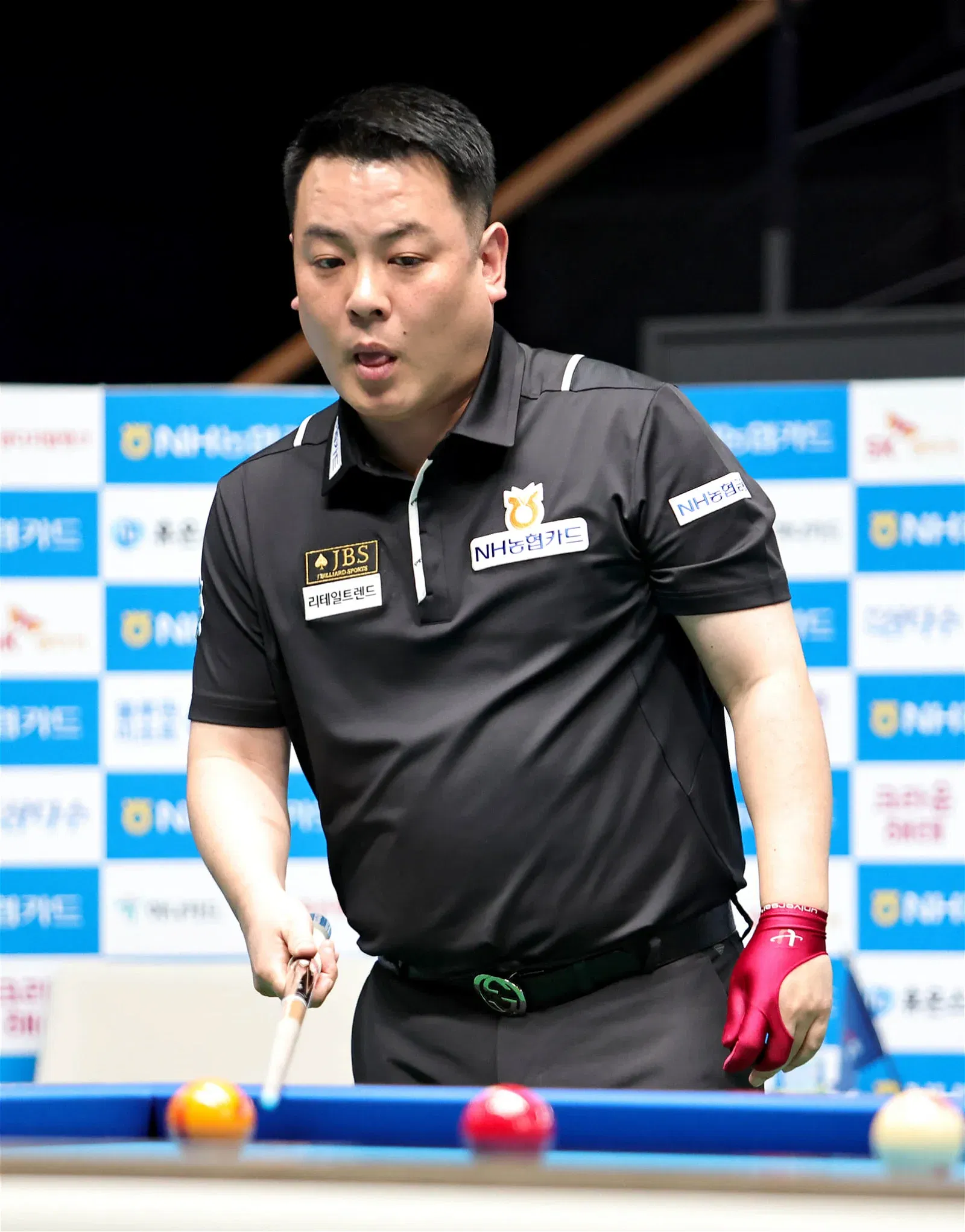 Finale Eddy Leppens-Jae-ho Cho à 13h30, Ayako Sakai titrée ! • 3 Bandes