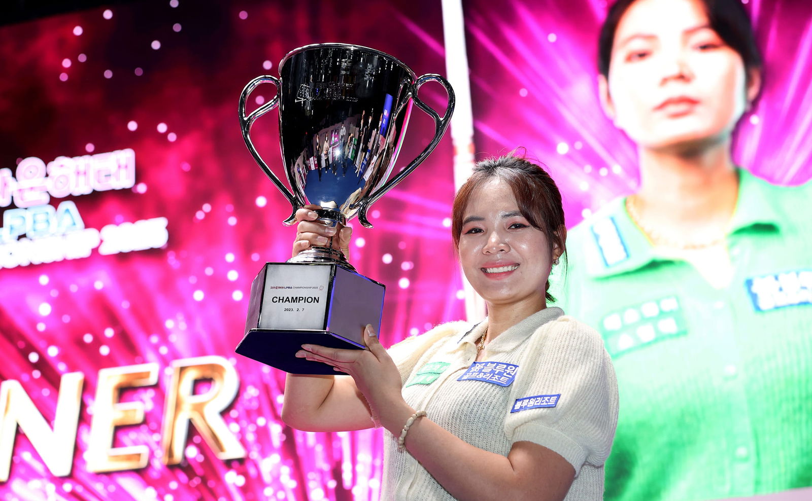 Sruong Pheavy climbs to top spot in PBA